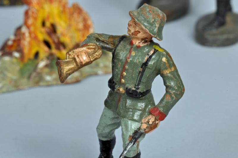 Regimentals | GERMAN WWII ELASTOLIN SOLDIERS.