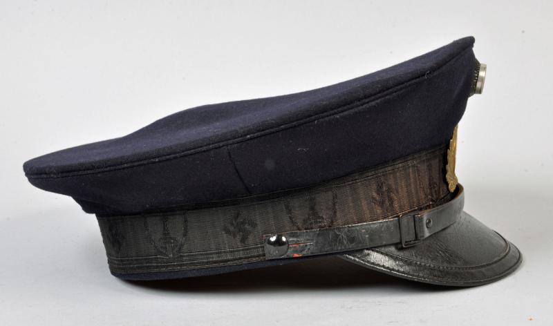 Regimentals | GERMAN WWII OLD COMRADES ASSOCIATION VISOR CAP.