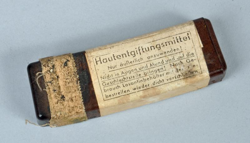 Regimentals | GERMAN WWII ARMED FORCES SKIN PROTECTION CREAM.