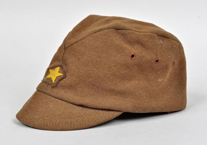 Regimentals | JAPANESE WWII WOOLLEN ENLISTED MANS FIELD CAP.