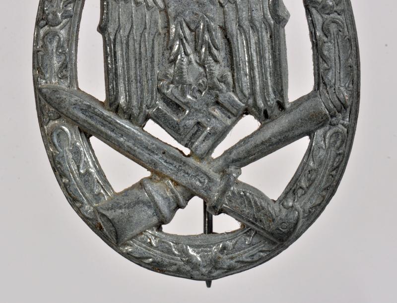 Regimentals | GERMAN WWII GENERAL ASSAULT BADGE IN SILVER.