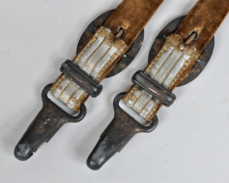 Regimentals | GERMAN WWII ARMY OFFICERS DAGGER STRAPS.