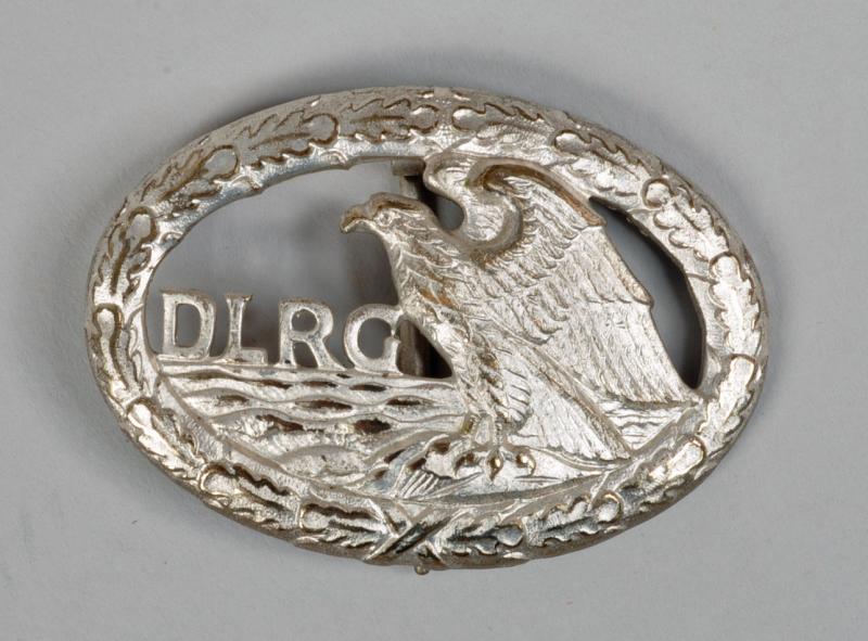 Regimentals | GERMAN WWII DLRG LIFESAVING ASSOCIATION BADGE IN SILVER.