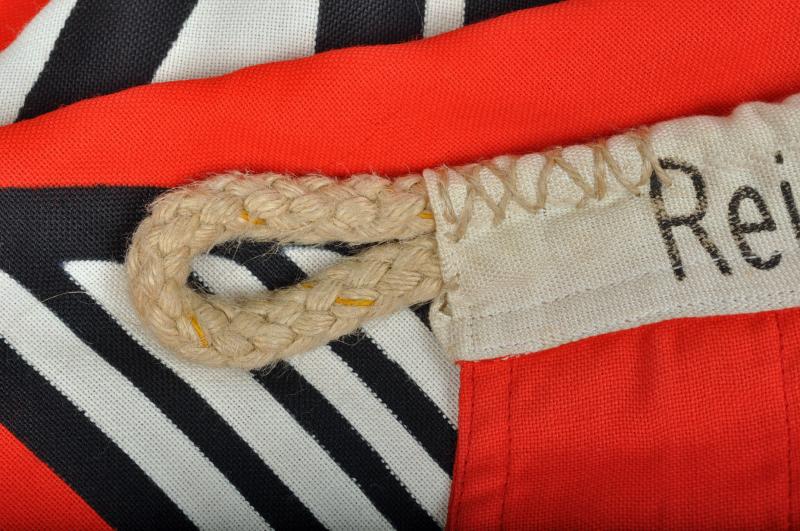 Regimentals | GERMAN WWII STATE SERVICE FLAG NEAR MINT.