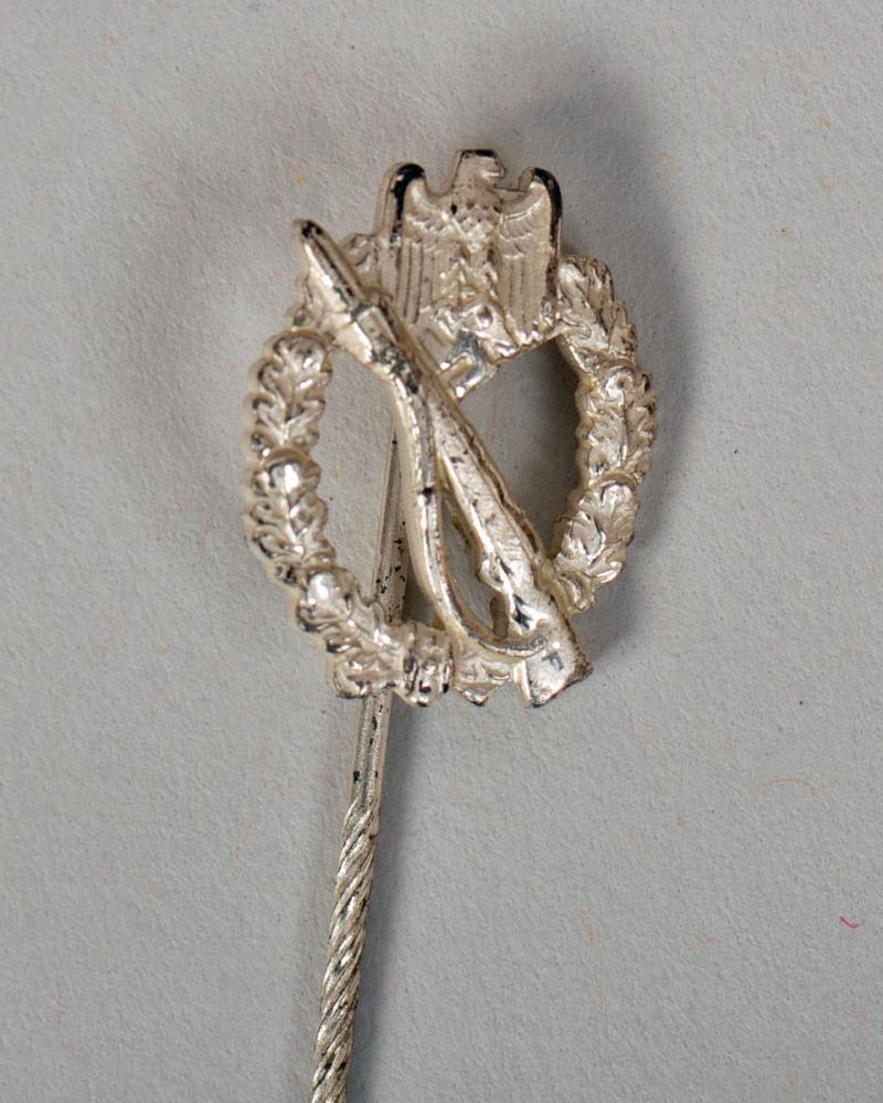 Regimentals | GERMAN WWII INFANTRY ASSAULT BADGE IN SILVER, MINIATURE.