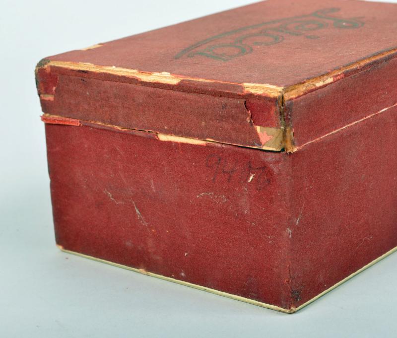 Regimentals | GERMAN WWII LEICA CAMERA BOX.