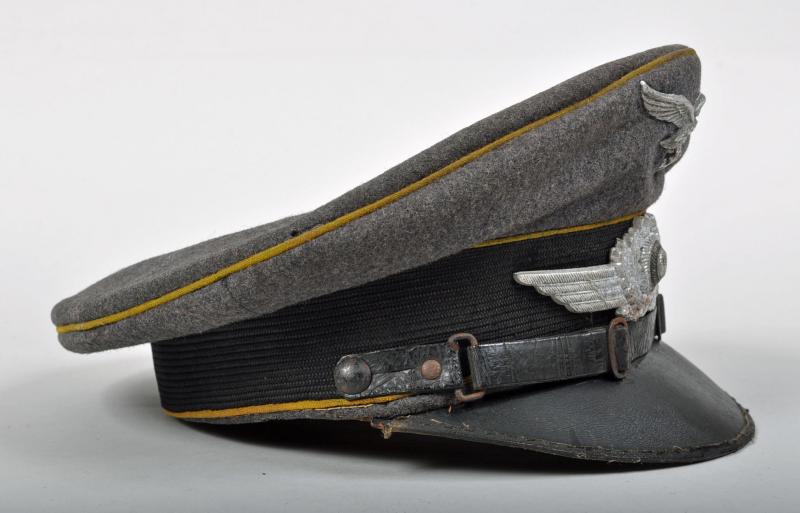Regimentals | GERMAN WWII LUFTWAFFE ENLISTED MANS FLIGHT SECTION VISOR CAP.