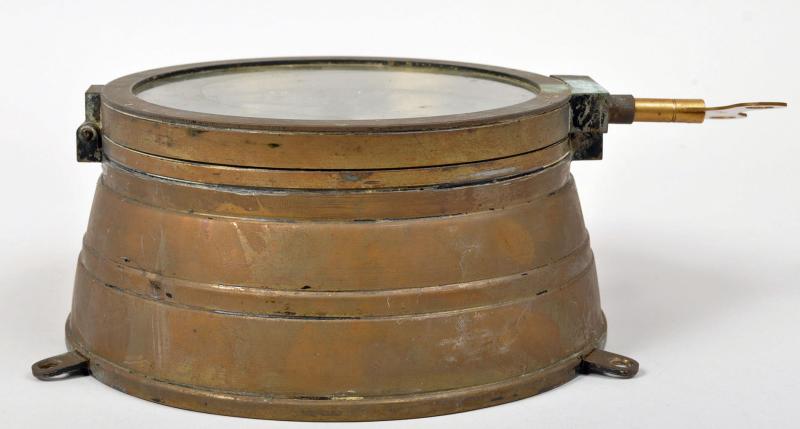 Regimentals | GERMAN WWII KRIEGSMARINE BULKHEAD CLOCK.