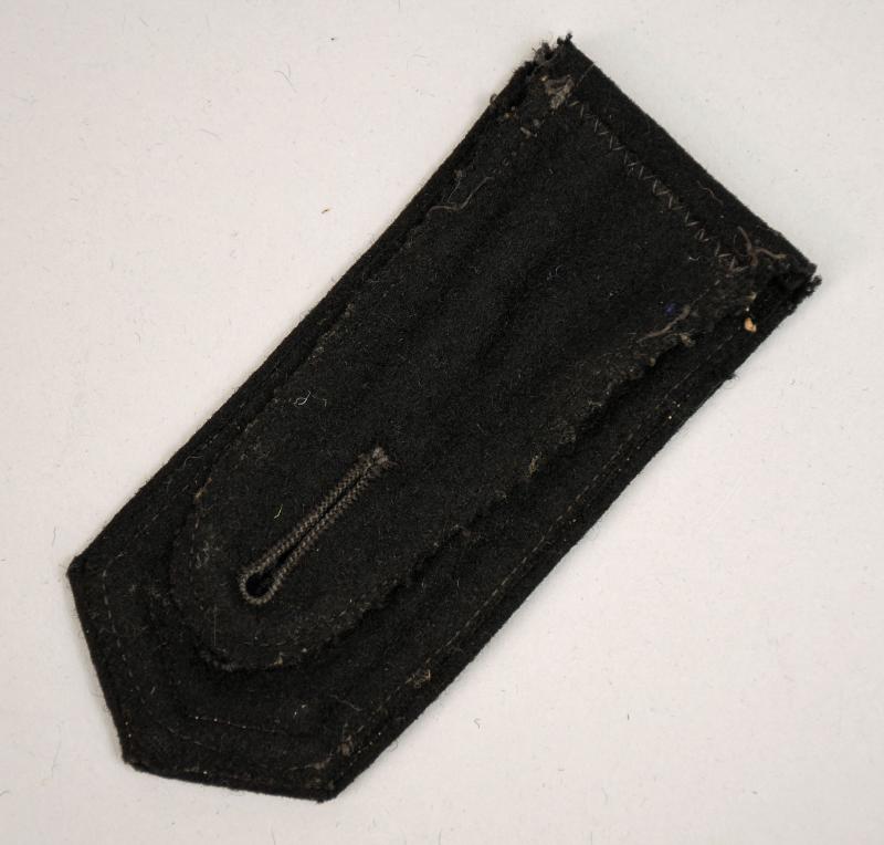 Regimentals | GERMAN WWII EARLY SS VT SHOULDER BOARD.
