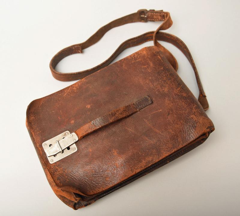 Regimentals | GERMAN WWII BROWN PEBBLED LEATHER MAP CASE.