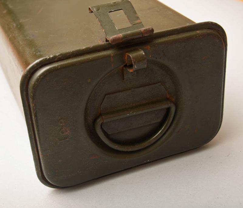 Regimentals | GERMAN WWII FIELD KITCHEN TEA CONTAINER.
