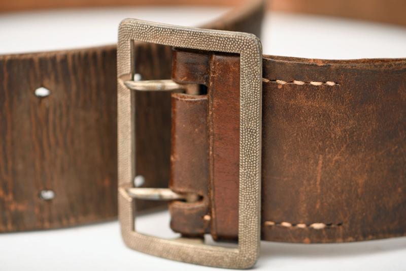 Regimentals | GERMAN WWII COMBAT BELT LEATHER WITH EQUIPEMTN LOOP FITTED.