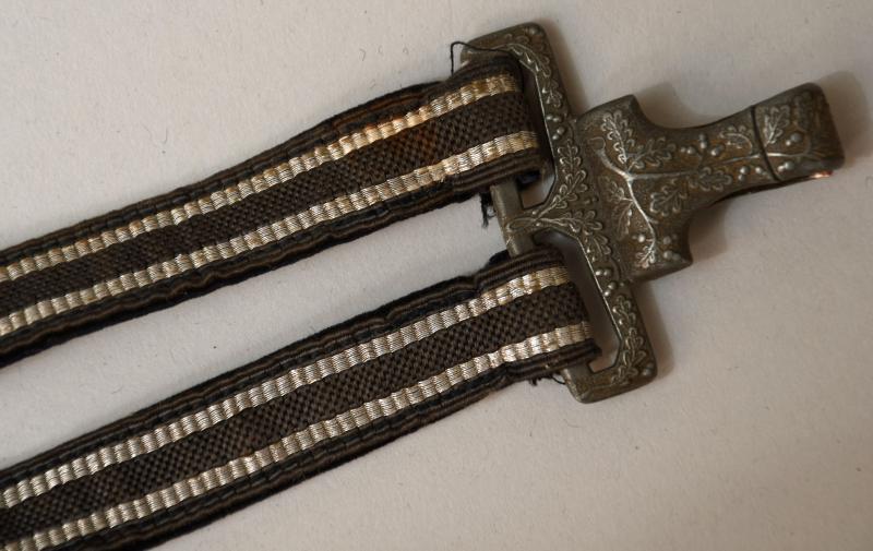 Regimentals | GERMAN WWII LUFTWAFFE 2ND PATTERN OFFICERS DAGGER STRAPS.
