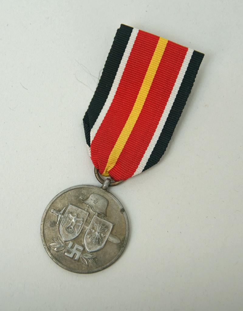 Regimentals | GERMAN WWII SPANISH BLUE DIVISION MEDAL FOR RUSSIA.