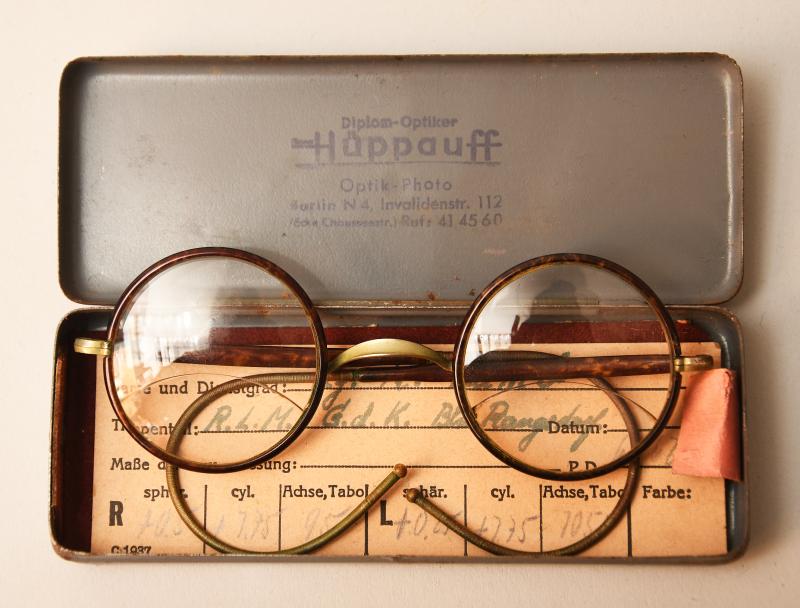 Regimentals | GERMAN WWII SOLDIERS SPECTACLES.