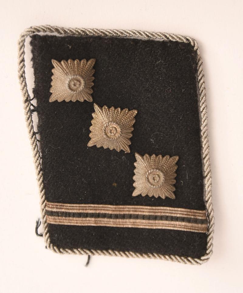 Regimentals | GERMAN WWII WAFFEN SS OBERSTURMFUHRER COLLAR PATCH.