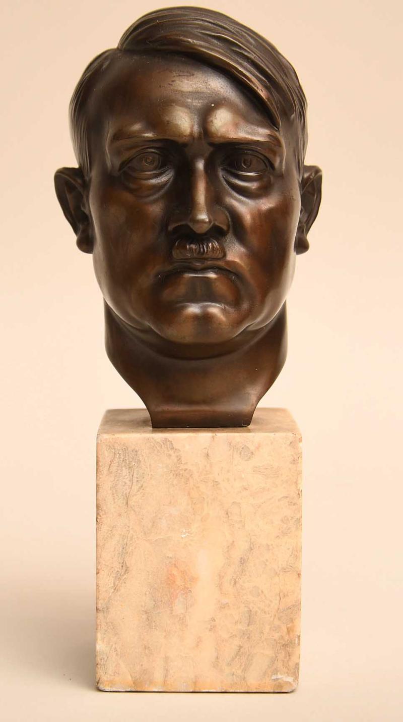 Regimentals | GERMAN WWII ADOLF HITLER HEAD FITTED TO A MARBLE BASE.
