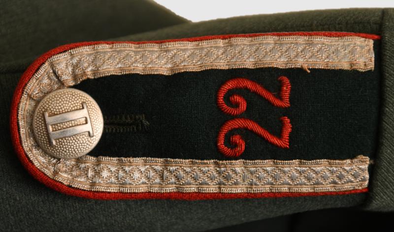 Regimentals | GERMAN WWII ARMY ARTILLERY NCO PARADE TUNIC.