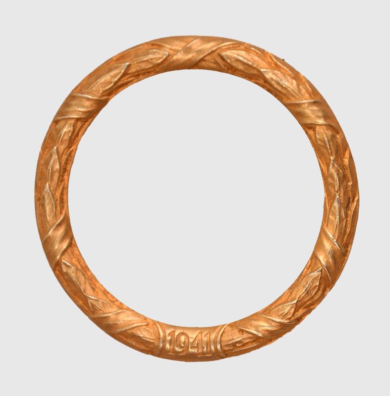 Regimentals | GERMAN WWII GERMAN CROSS IN GOLD WREATH ONLY.