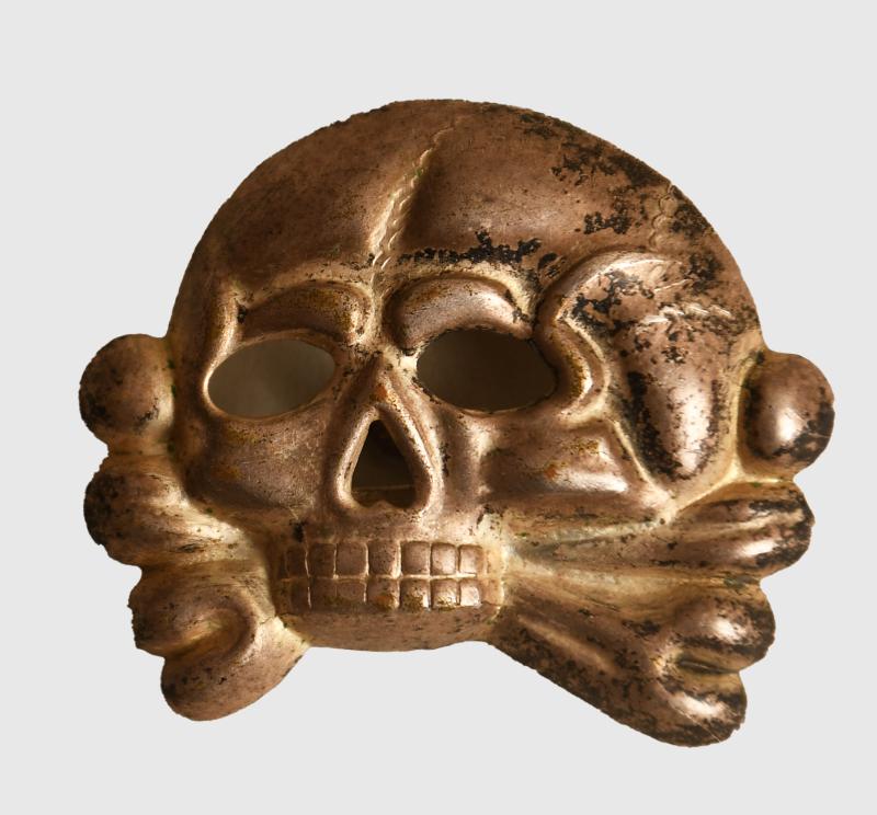 Regimentals | GERMAN WWII JAWLESS SKULL FOR AN SS CAP.